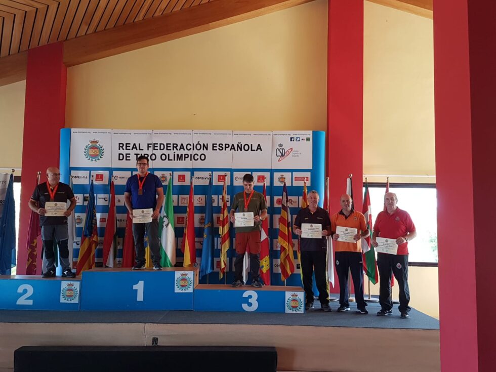 CAMPEONATO DE ESPAÑA DE RIFLE F-CLASS RESTRICTED Y OPEN 300 MTS ...